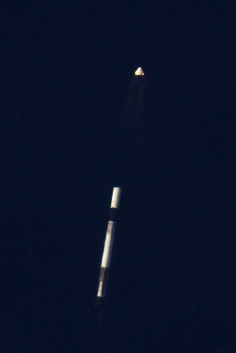 Los cohetes de SpaceX están diseñados para que puedan volverse a usar ...